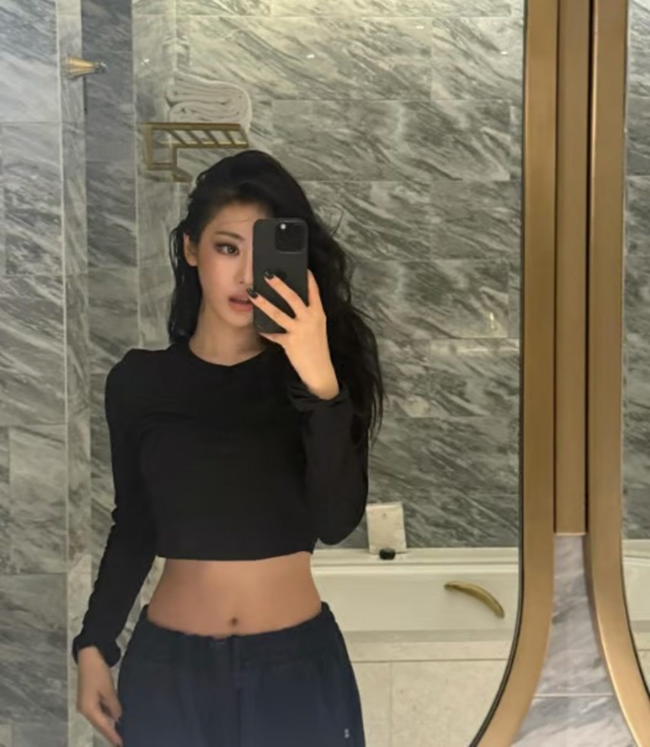 aespaのNINGNING、LA訪問の写真披露「LA things」 | KOREA WAVE